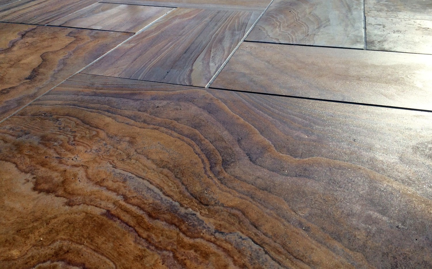 EM Rainbow Smooth Indian Sandstone